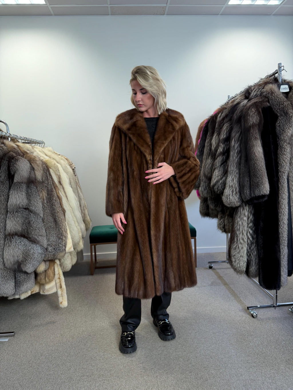 Brown Mink Coat - Huge Luxury, Rare Vintage Style with Fur Belt ...
